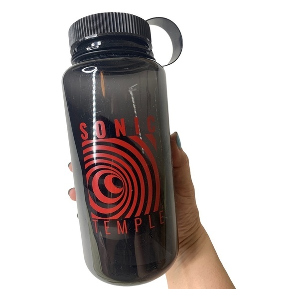 sonic temple | Other | Sonic Temple Music Festival Official Merchandise 32oz Water Bottle | Poshmark